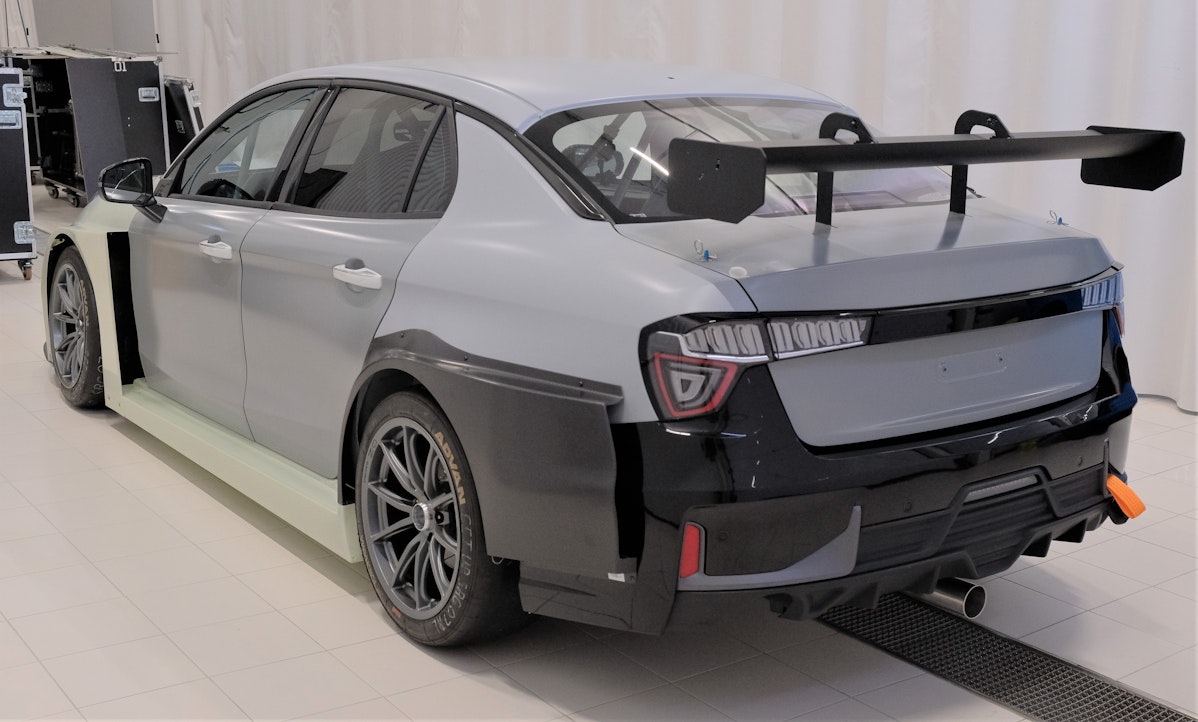 The production process of the Lynk & Co 03 TCR | Geely Group Motorsport