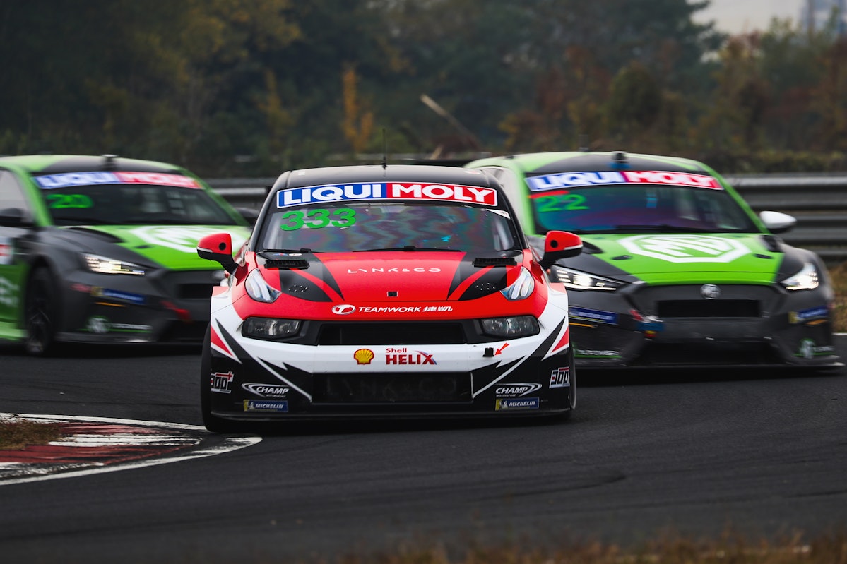 Shell Teamwork Lynk & Co expand to three cars for Macau | Geely Group ...